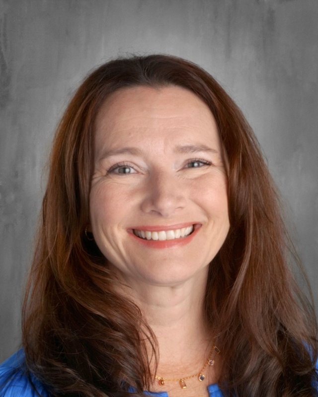 Saundra Shaeffer – Fall River Elementary School