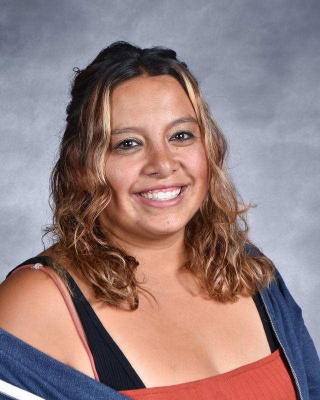 Roxy Holle – Fall River Elementary School